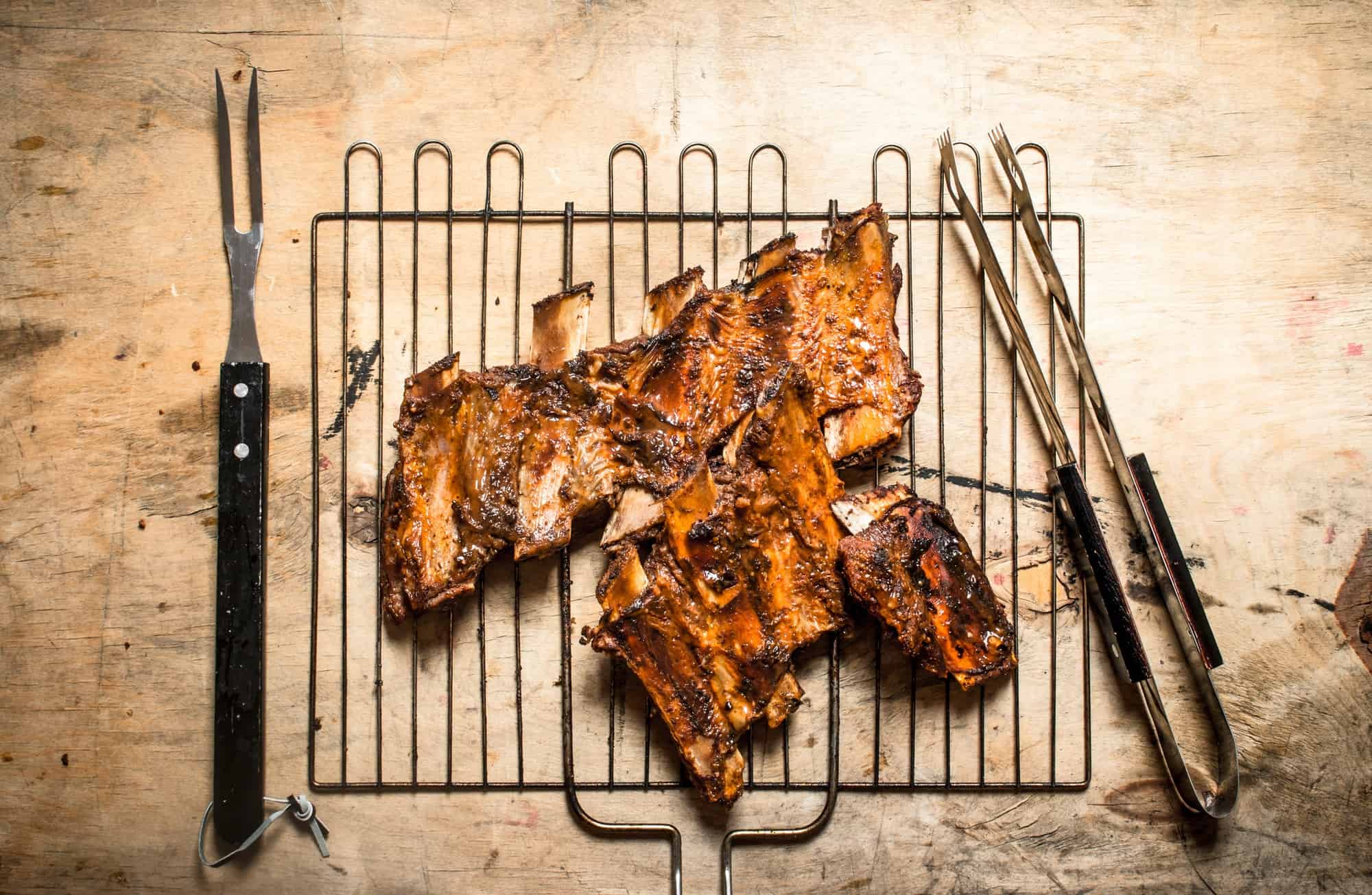 How Long to Boil Ribs Before Grilling | UnAssaggio